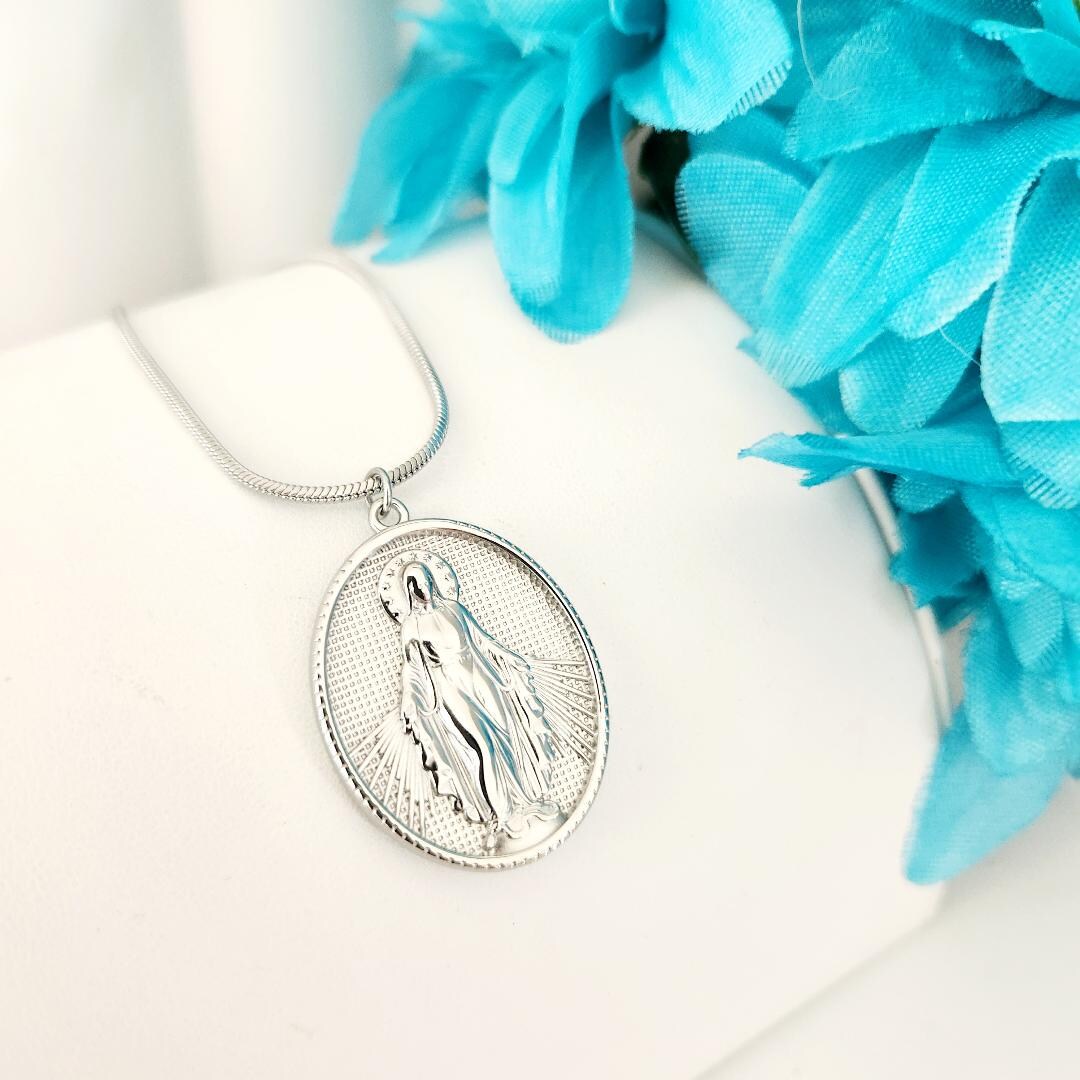 Miraculous Medal Necklace: Christmas Catholic Gift - Etsy