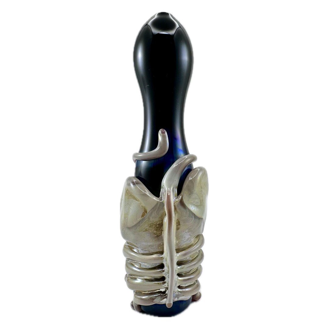 Facehugger Alien Glass Chillum Pipe. Hand Blown Black Bat With ...