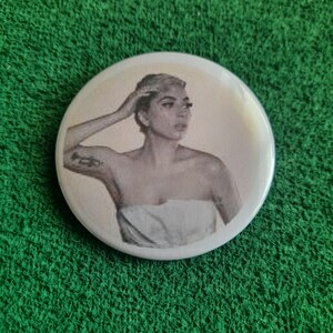 Pop Stars 2.25 Inch Pin Badges - Etsy