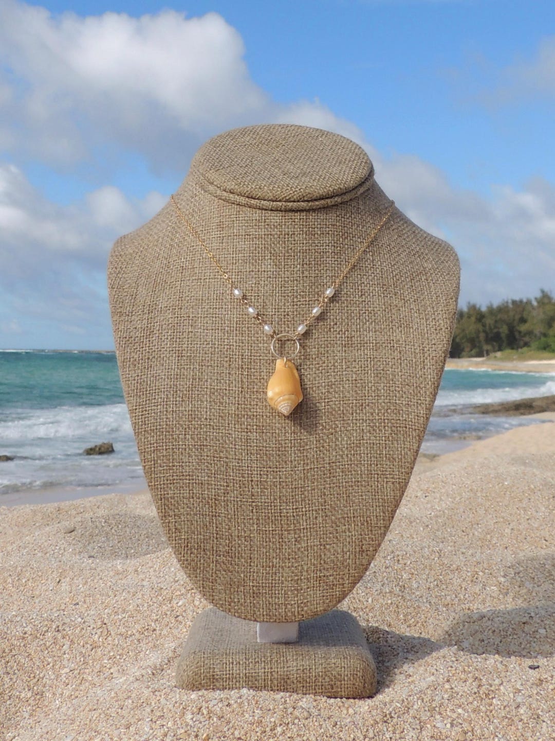 Hawaiian Stromb Shell Necklace, 14kt Gold Filled, White Pearls, Yellow ...