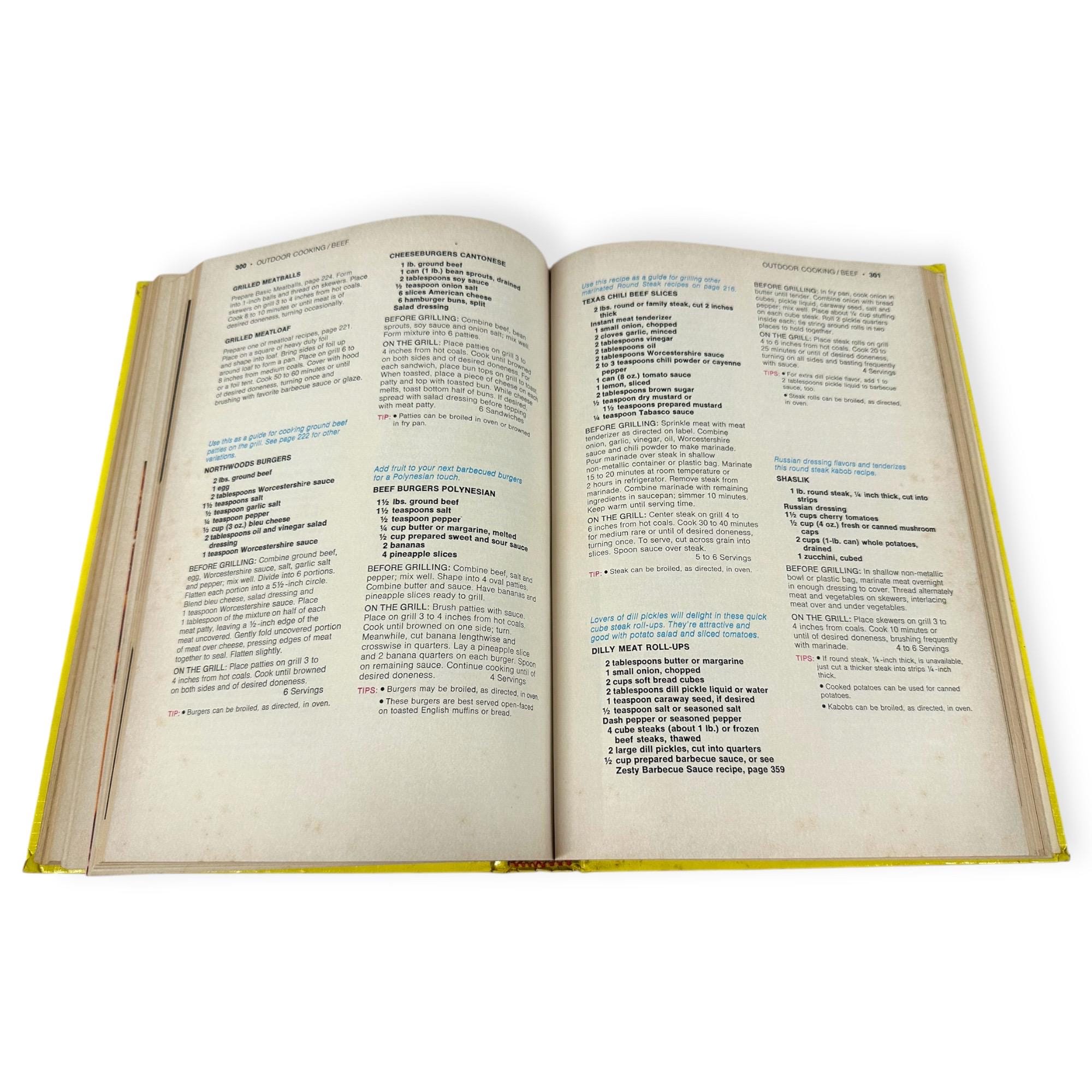 Vintage 1973 Pillsbury Family Cookbook Yellow Hardcover Vintage USA ...
