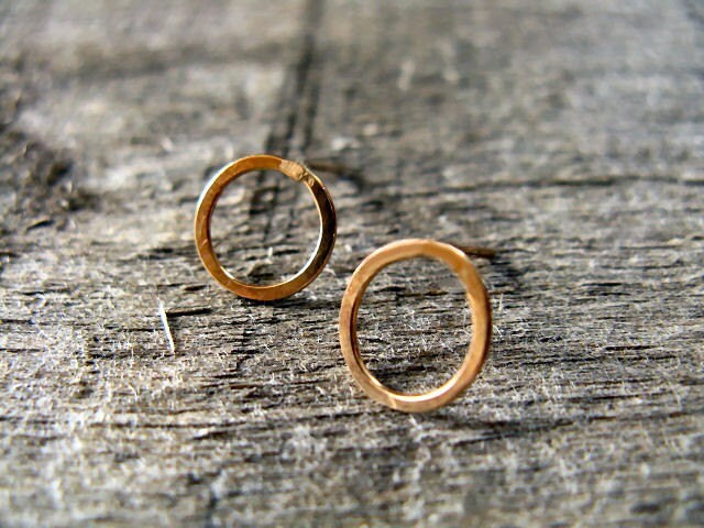 Small Hoop Stud Earrings in 14 Karat Gold Fill - Etsy