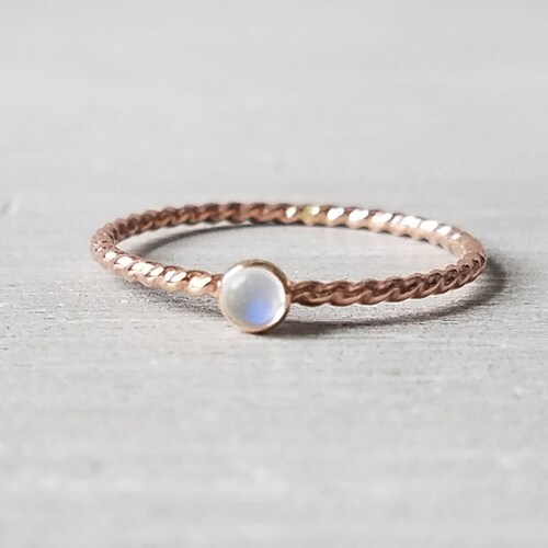 Rose Quartz Rainbow Moonstone Ring in Rose Gold - Etsy
