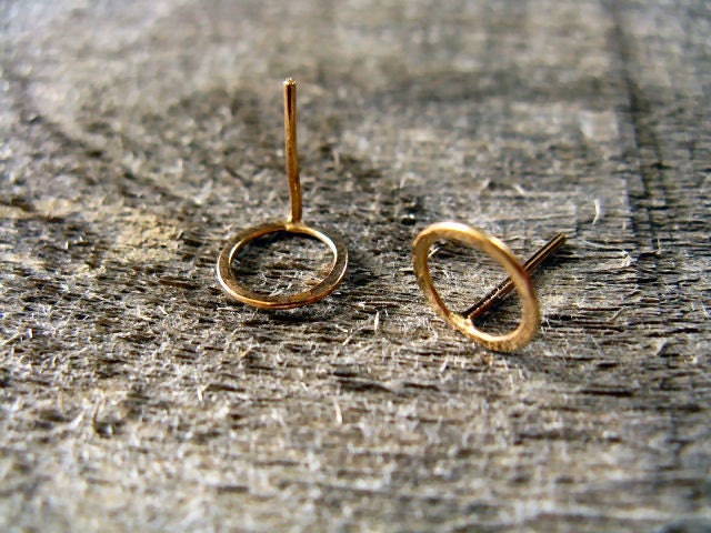 Small Hoop Stud Earrings in 14 Karat Gold Fill - Etsy