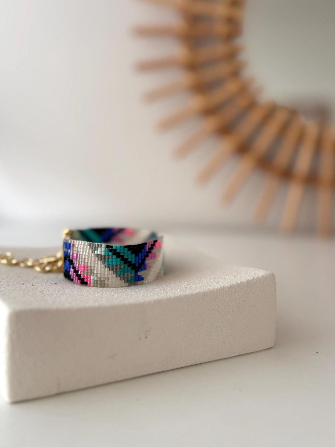 Beaded Bracelet Loom Pattern – Colorful Aztec Design, Eye-catching Bead ...