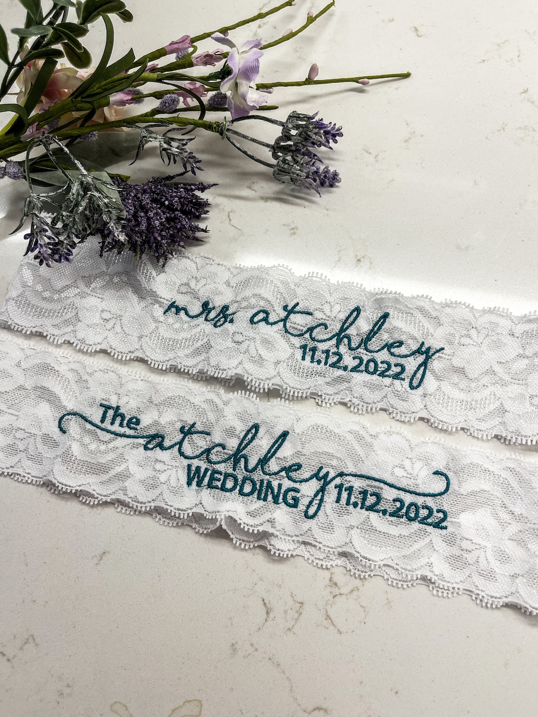 Personalized / Monogrammed Embroidered WHITE Lace Wedding and Toss ...