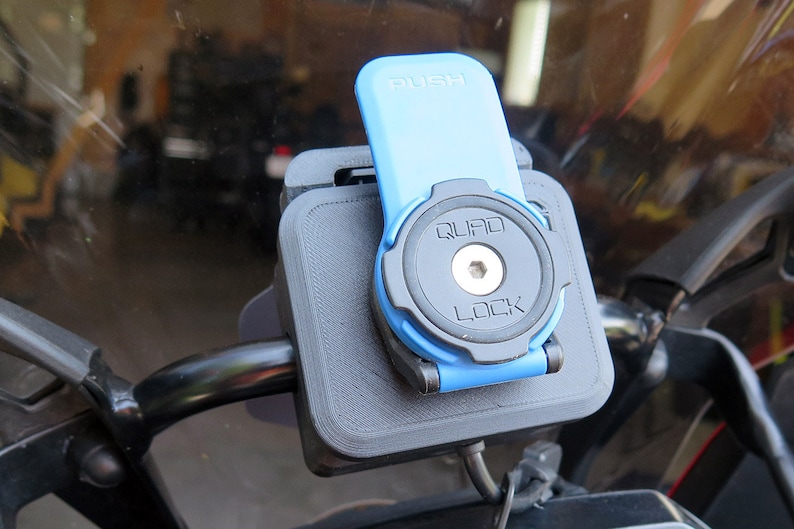 Quad Lock Garmin Zumo XT Adapter – Motorcycle Phone Mount Cradle for ...