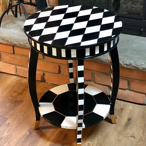 Painted Round Table - Etsy