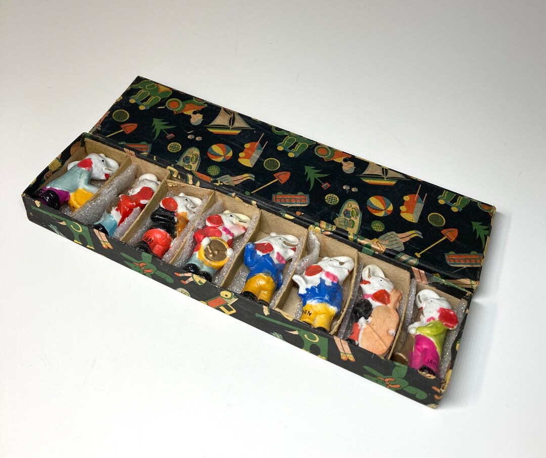 Vintage Box Set of Bisque Porcelain Elephants, Elephant Doll Toy Band ...