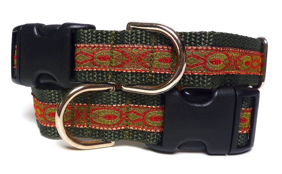 Metallic Dog Collar With a Medieval Renaissance Style in Green and ...