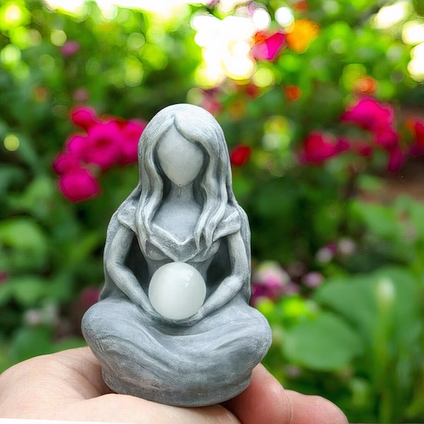 Moon Goddess Statue - Etsy UK
