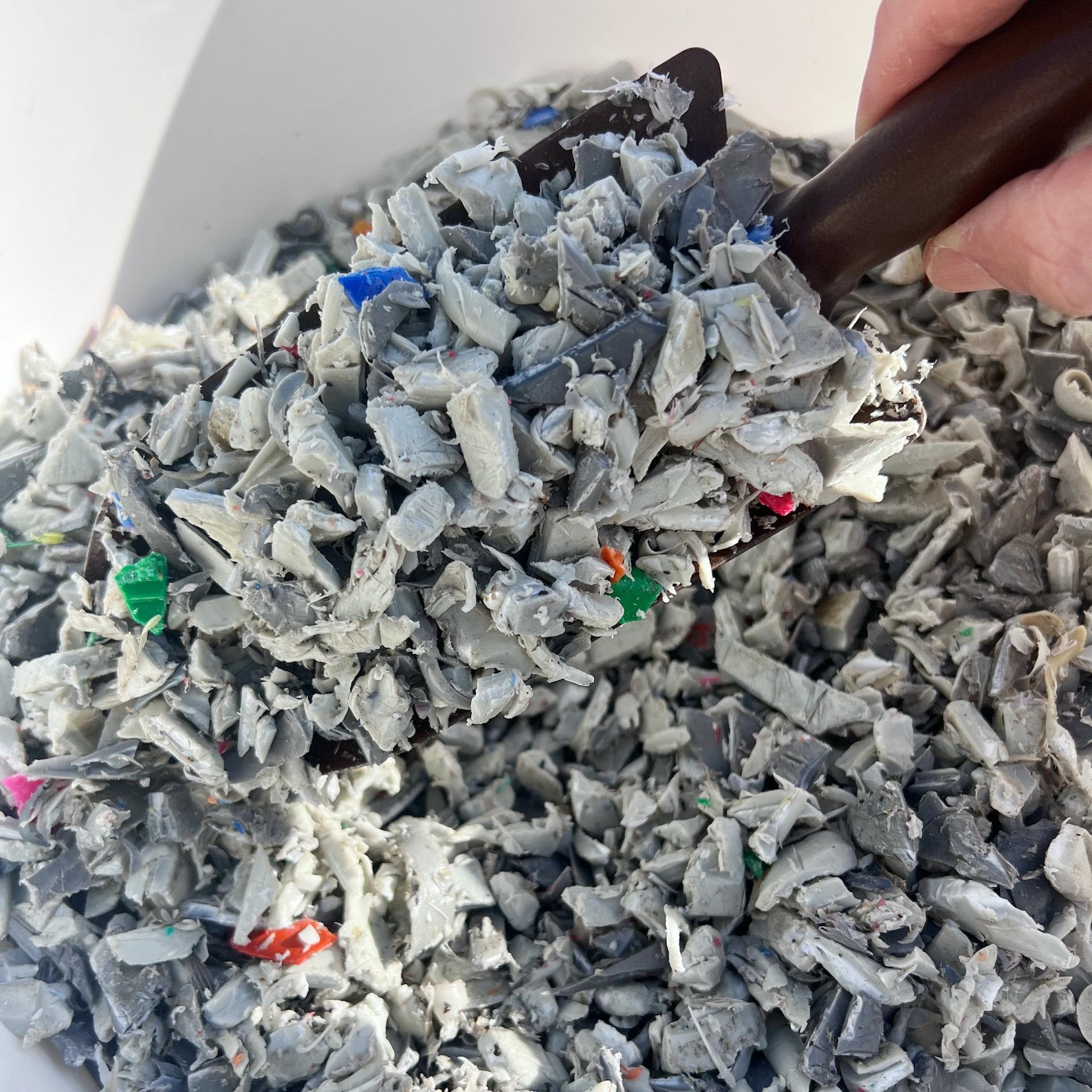 Shredded Recycled HDPE Plastic for DIY Projects, High-density Polyethylene Scrap for Crafts ...