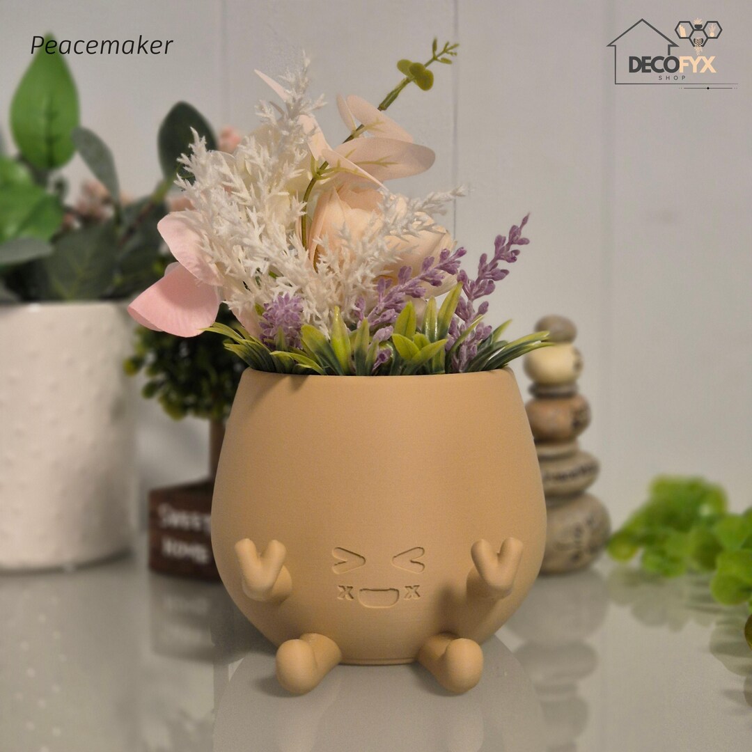 Happy Face Planter Decor, Cute Peace Sign Flower Pot, Unique 3D Printed ...