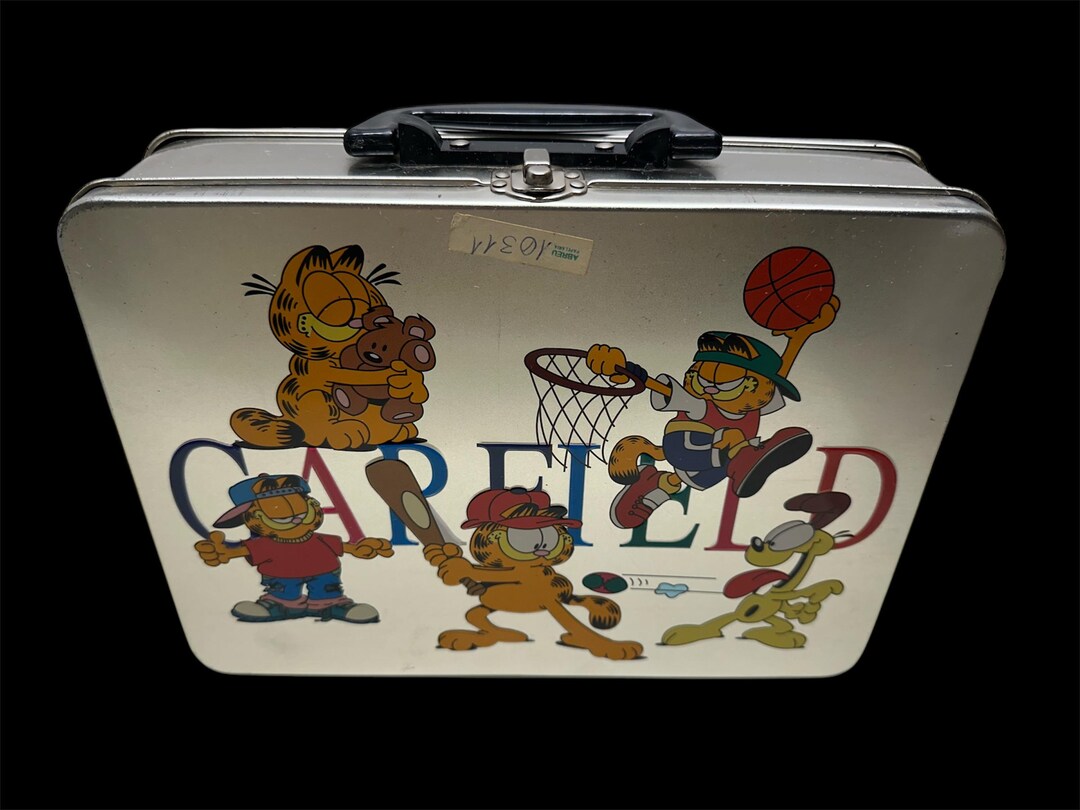 Vintage Garfield Metal Box With Accessories - Etsy