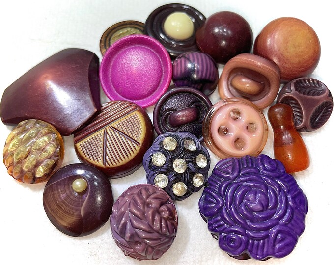 Buttons Antique - 18 Celluloid Buttons - Etsy