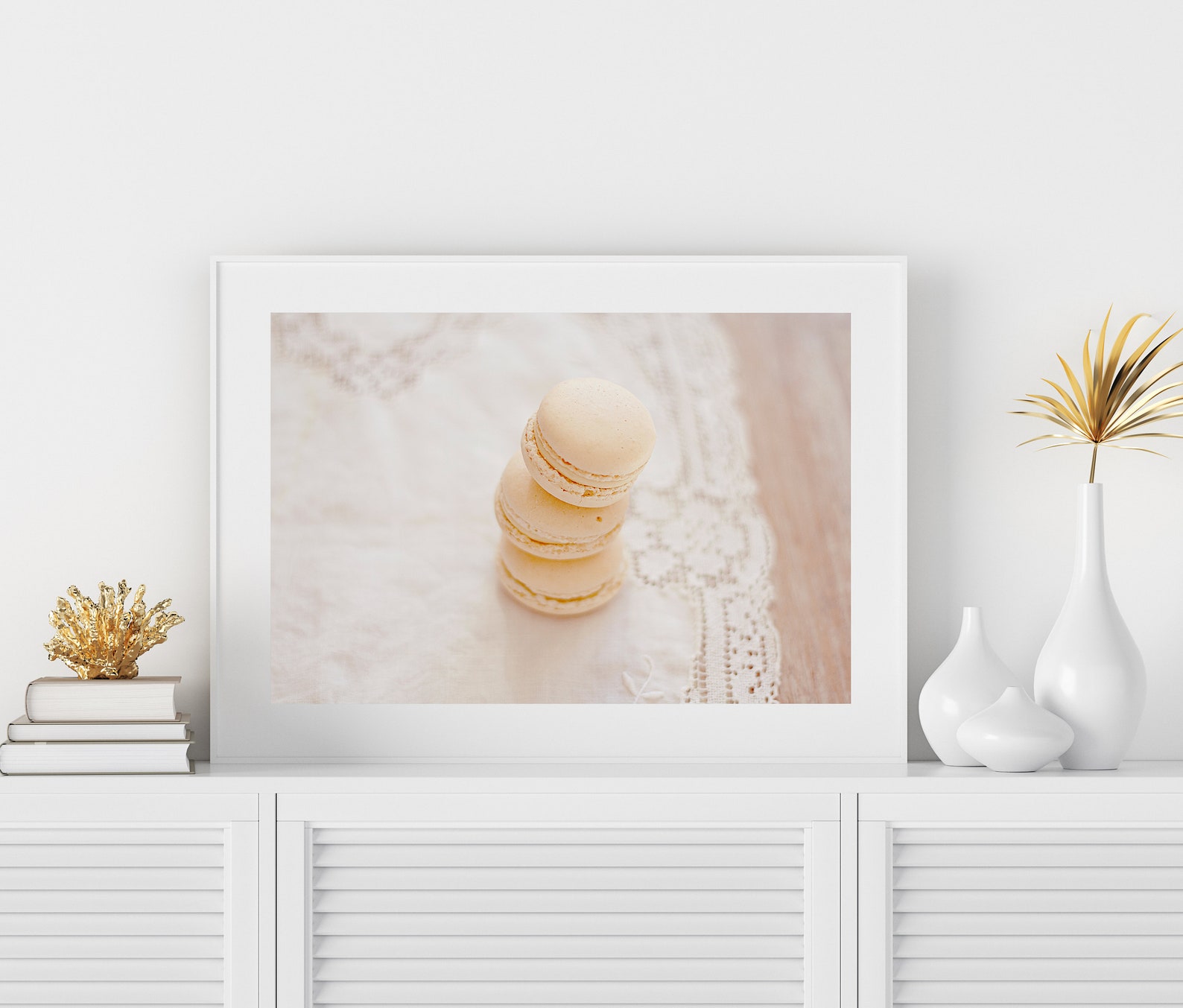 Macaron Still Life Photography, Kitchen Wall Art, Macaron Photo, Food ...