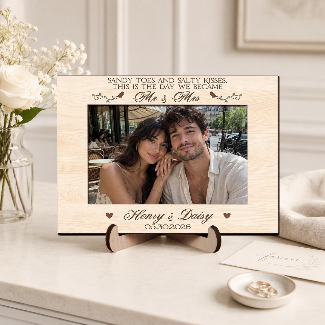Personalized Beach Wedding Photo Frame, Engraved Mr & Mrs Picture Frame ...