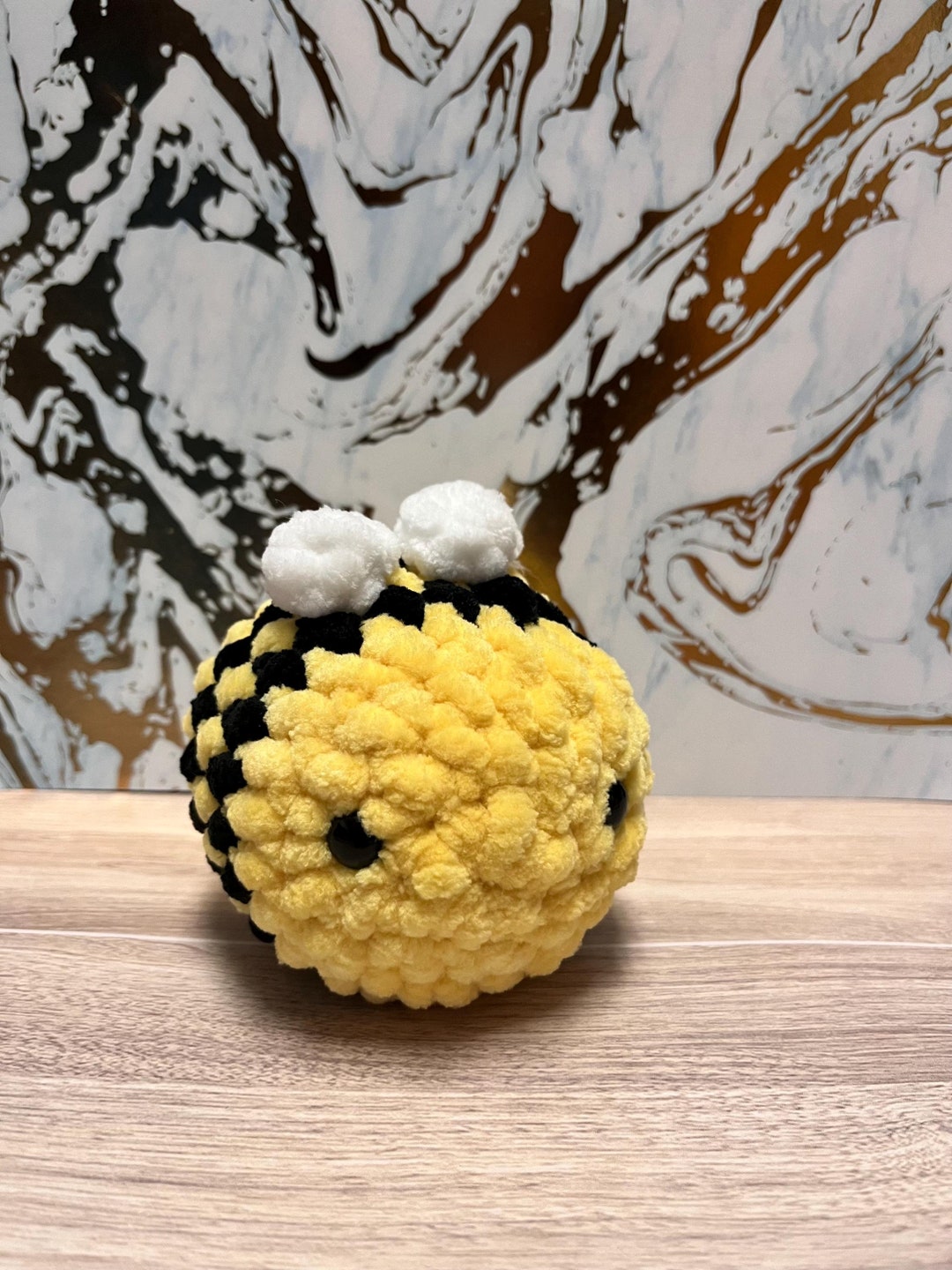 Crochet Chunky Bee Plushie - Etsy