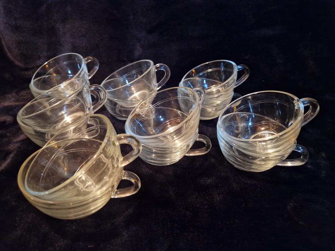 Lovely Set of 8 Stackable Clear Glass Cups, Vintage Pressed Glass From ...