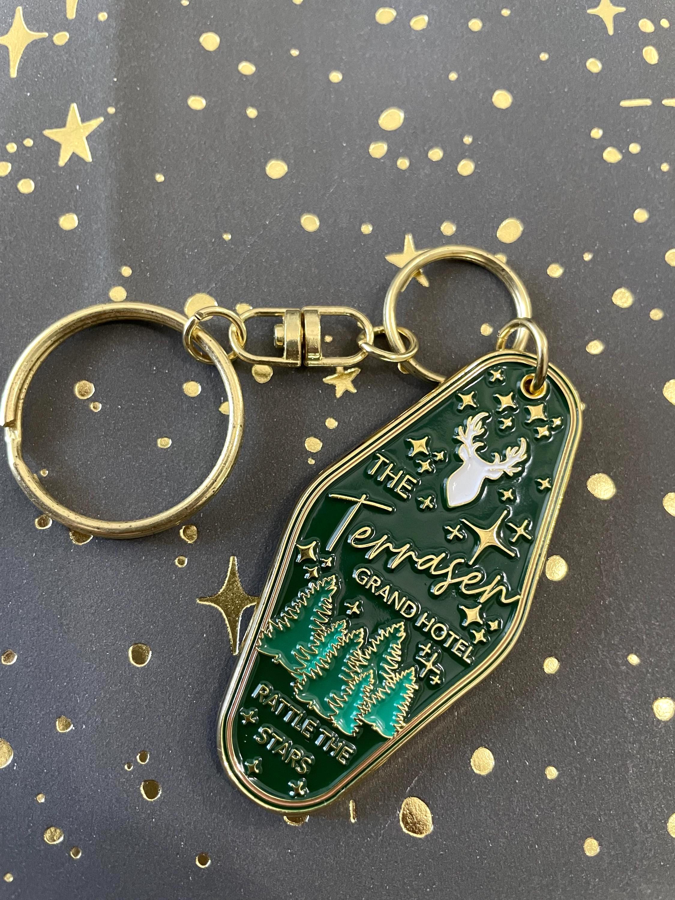 Throne of Glass Terrasen Grand Hotel Motel-style Keychain, Aelin ...