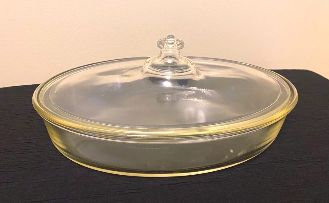 Vintage 1915-1919 PYREX Oval Casserole/baking Dish With Lid! Yellow Hue ...