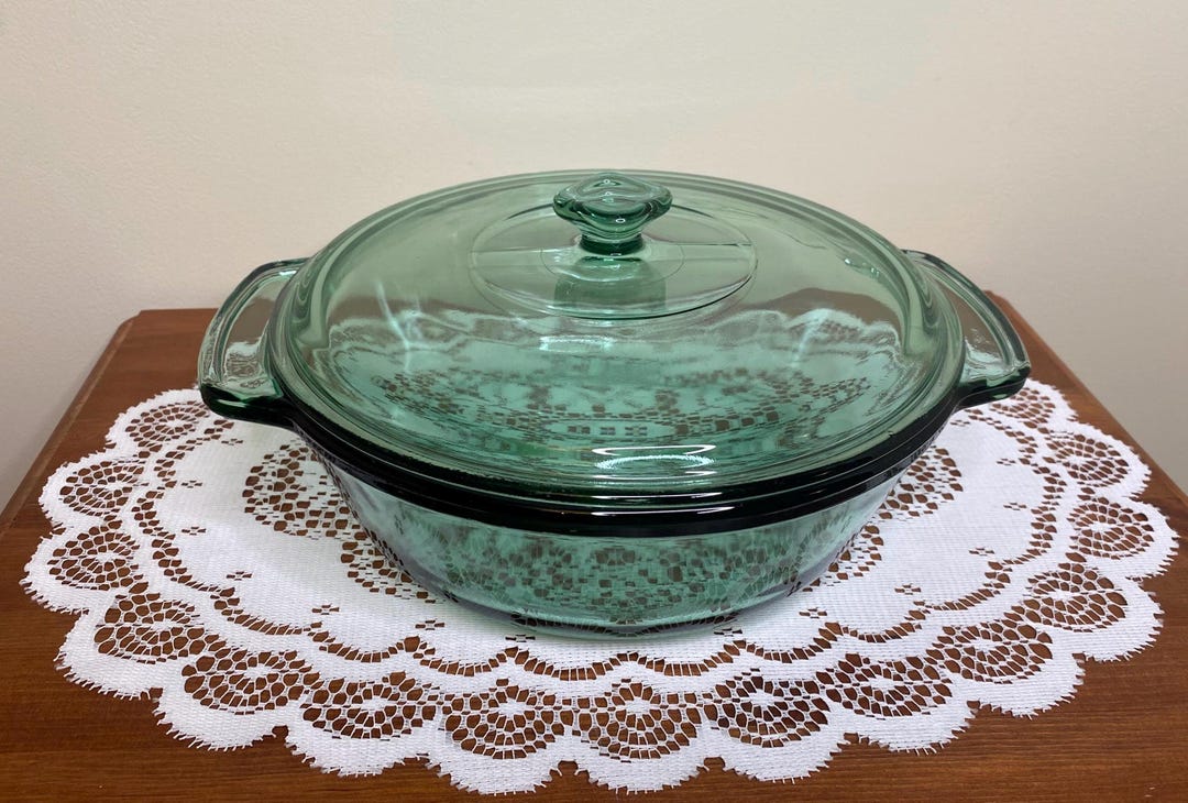 Vintage Anchor Hocking 2L Green Glass Casserole Dish With Lid - Mid ...