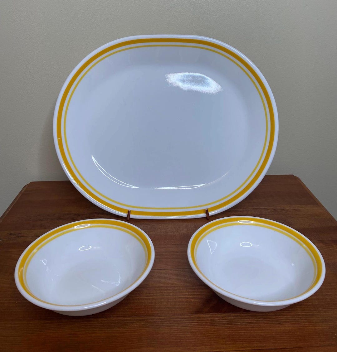 Vintage Corelle citrus Yellow Serving Plate With Two Small Bowls - Etsy