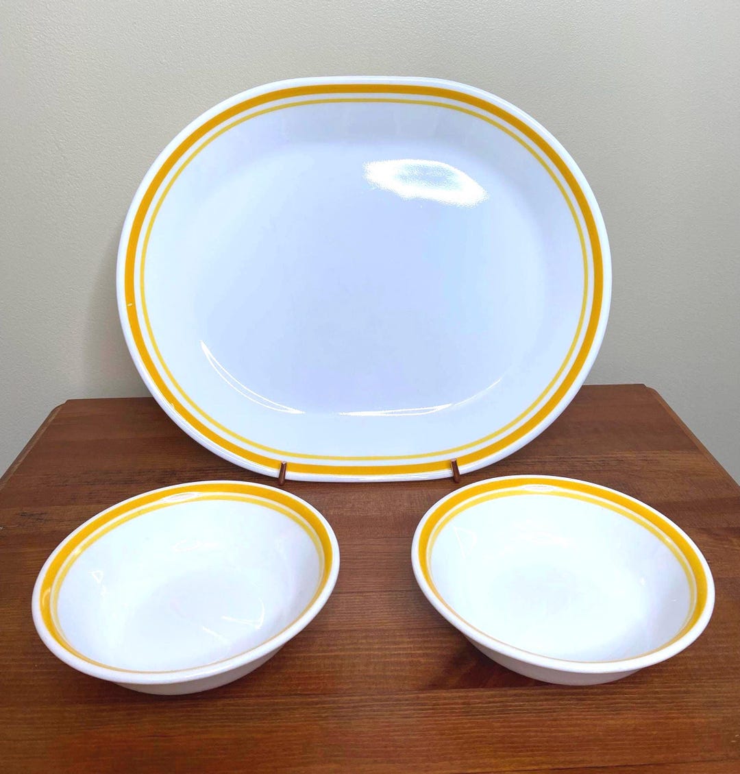 Vintage Corelle Citrus Yellow Serving Plate With Two Small Bowls ...