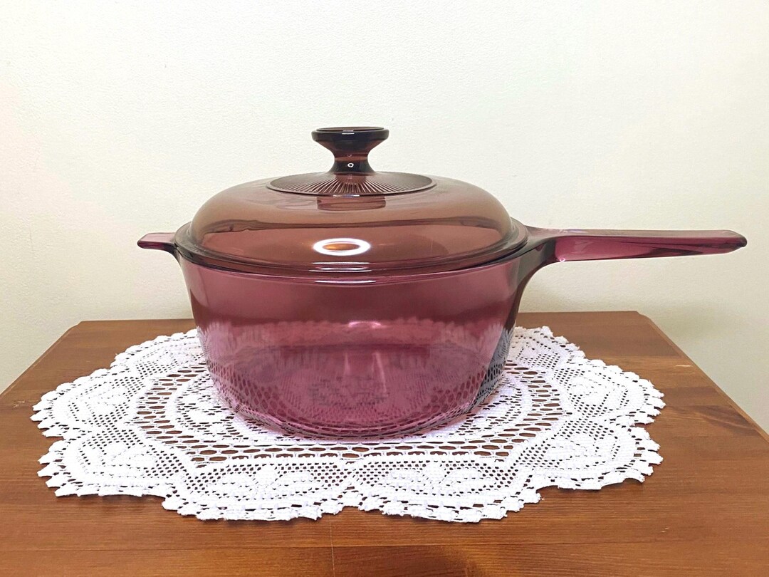 Vintage Visions Corning USA 2.5L Cranberry Pink Glass Pot With PYREX ...