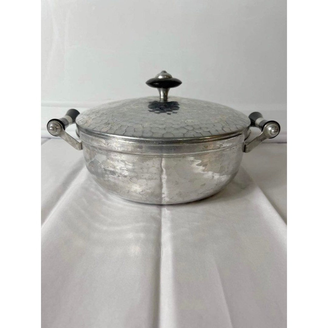 Vintage 1950s Hammered Aluminum Casserole Pan Dish With Lid - Etsy