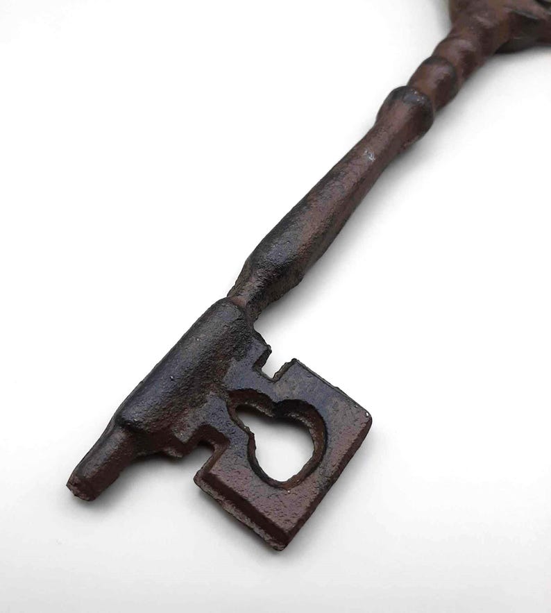Skeleton Cast Iron Key Wall Decoration - Etsy