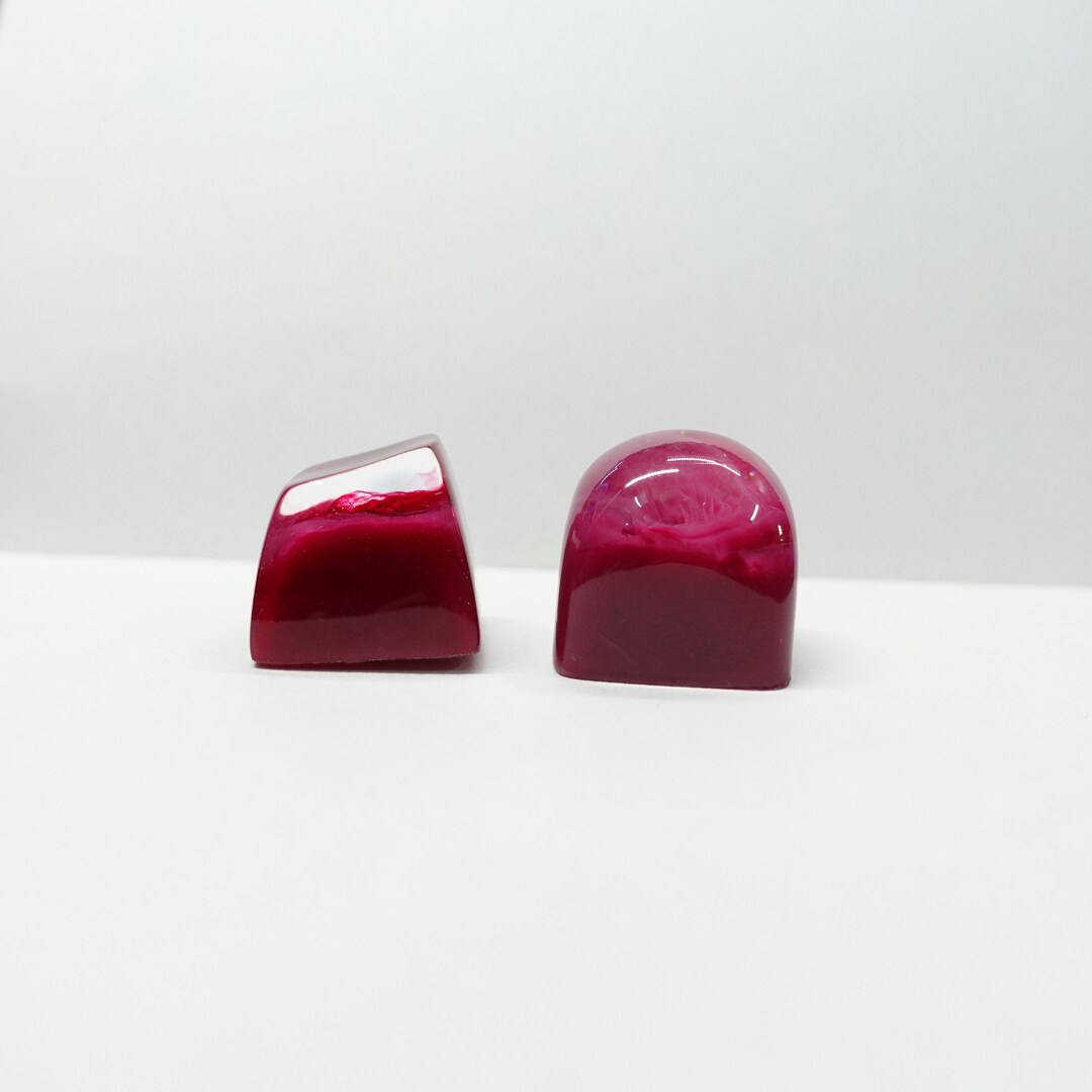 Viva Magenta Keycap Carries the Main Red Color of 2023 by Beckybency BB ...