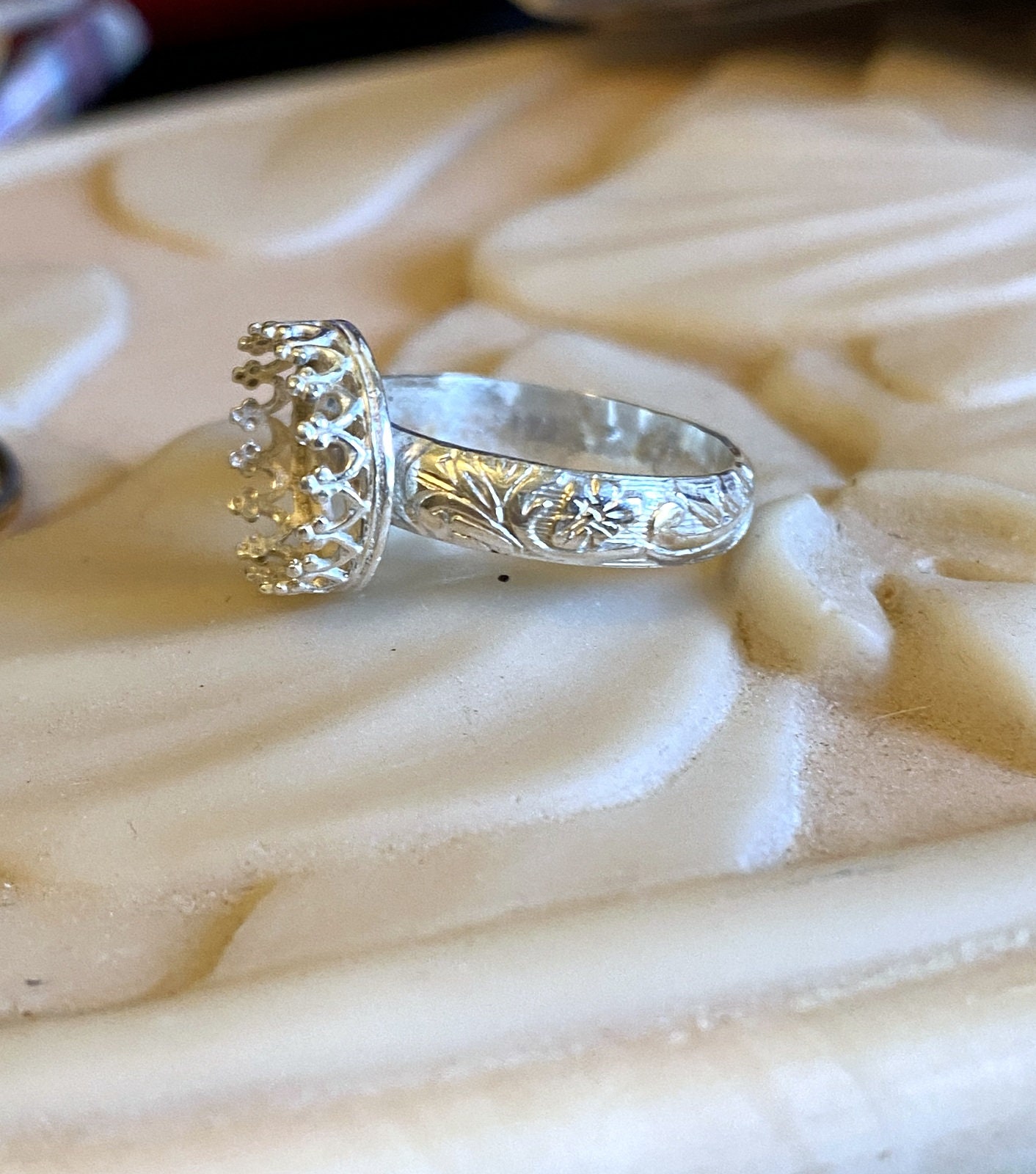 Ring Blank W Gallery Bezel Setting - 925 Sterling Sliver Fancy 4mm Band ...
