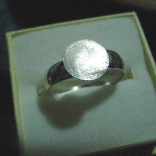 20 Silver Tone ADJUSTABLE RING Bases Ring Size 8 Glue Pad | Etsy