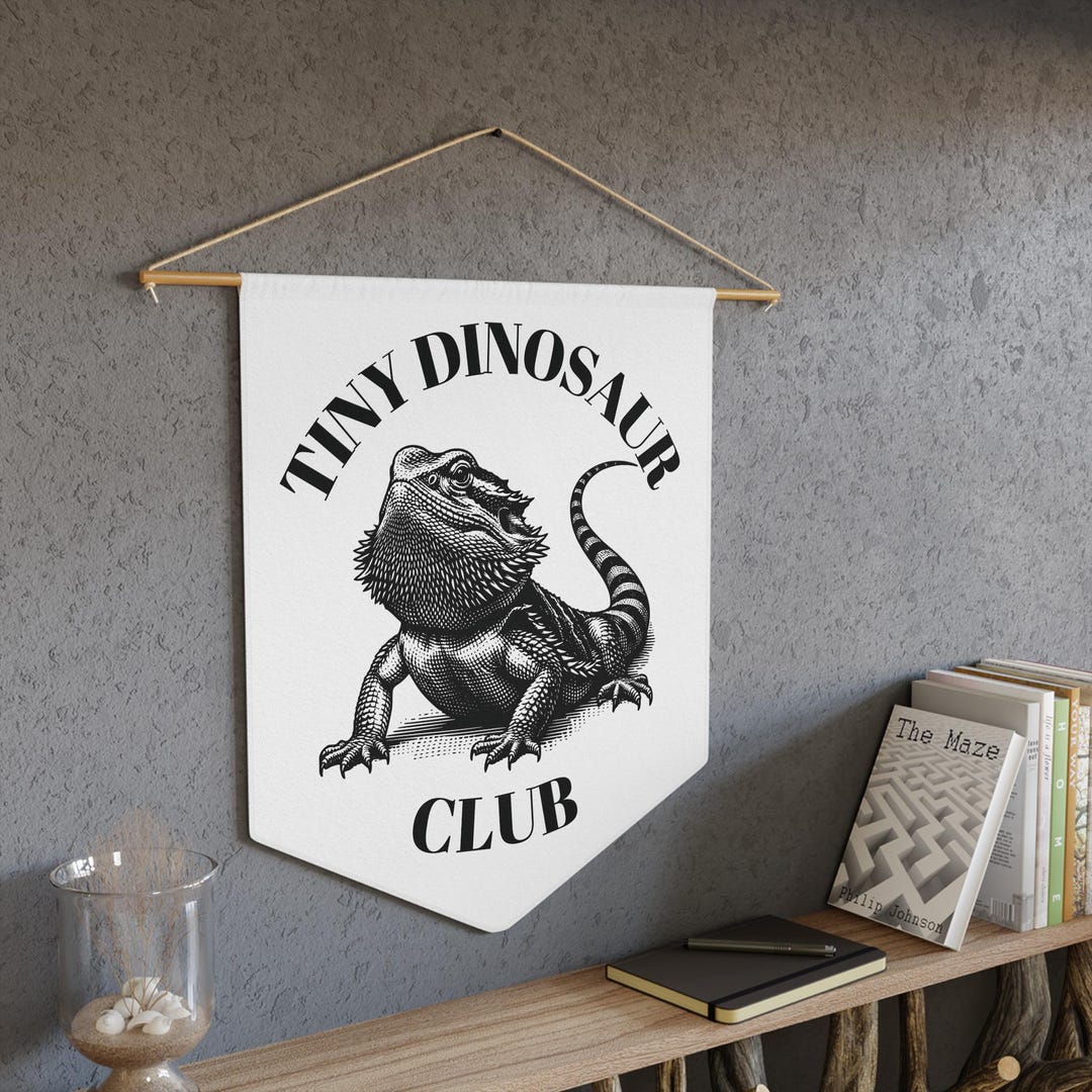 Bearded Dragon Wall Flag - Tiny Dinosaur Club - Funny Reptile Lizard ...
