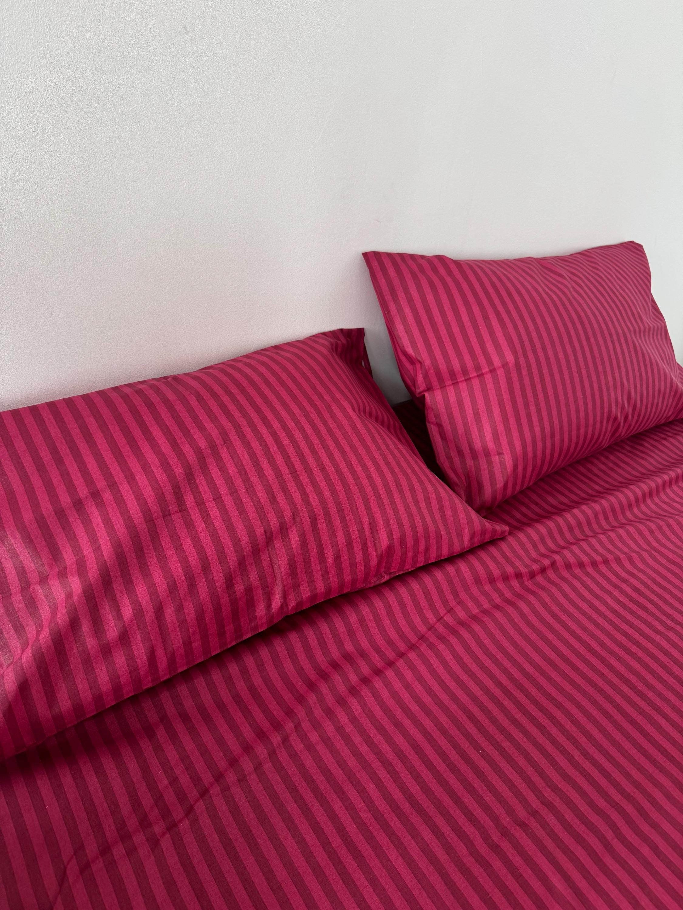 Set of 2 Red Striped Pillowcases 100% Cotton. Ruffled Pillowcases ...