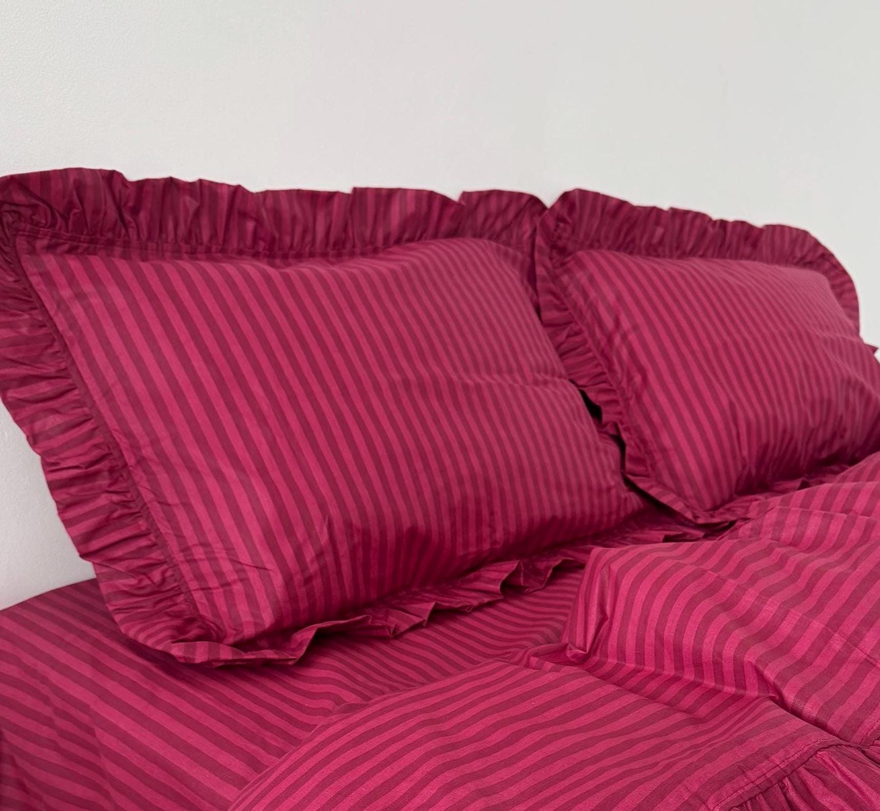 Set of 2 Red Striped Pillowcases 100% Cotton. Ruffled Pillowcases ...