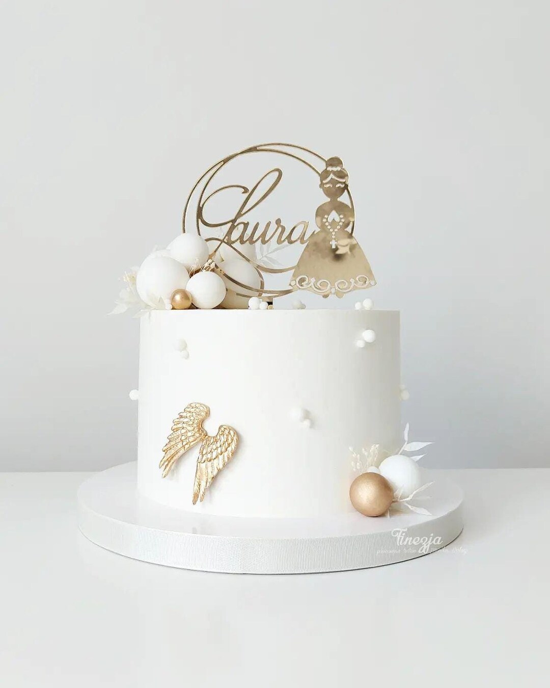 MINIOWELOVE | Communion Topper GIRL With a Rosary | Gold Communion ...