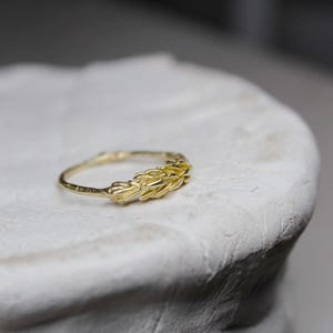 14K Gold Succulent Ring , Unique Botanical Jewelry , Minimalist Gold ...