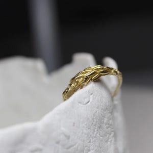 14K Gold Succulent Ring , Unique Botanical Jewelry , Minimalist Gold ...