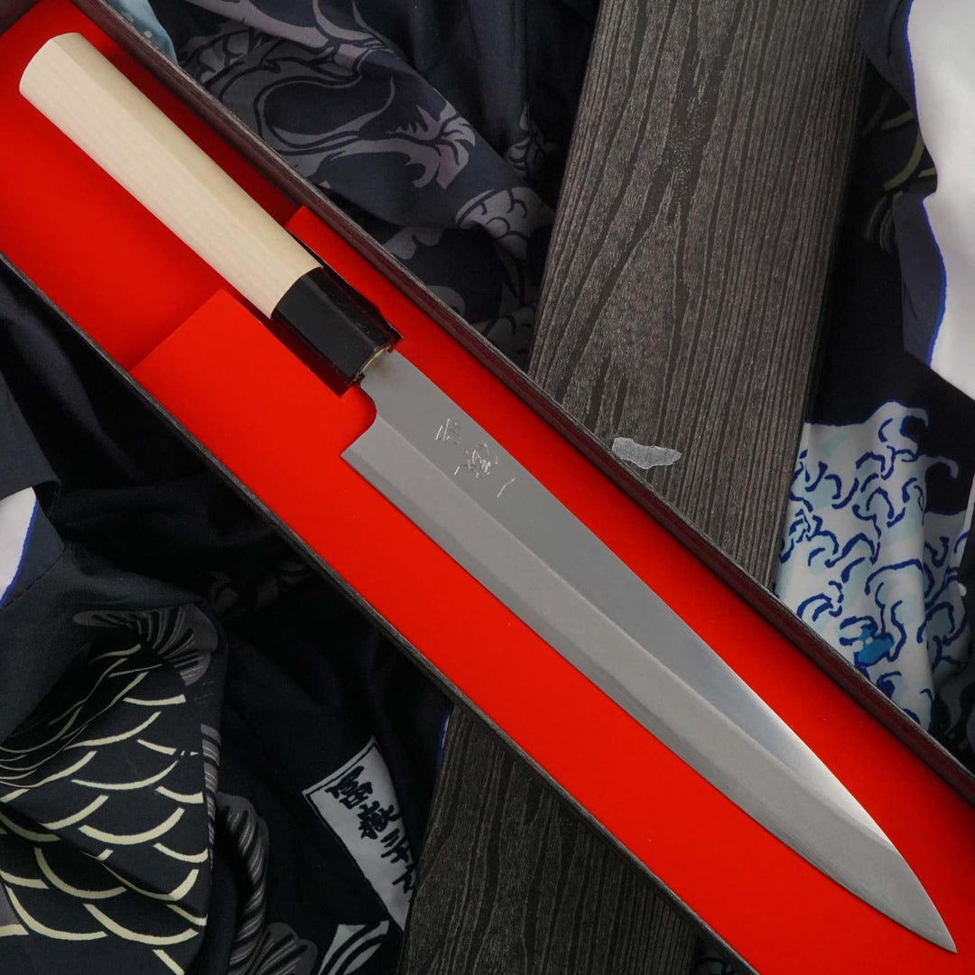 Ittetsu Yanagiba Japanese Kitchen Knife: Shirogami 2 Steel, 21cm Blade ...