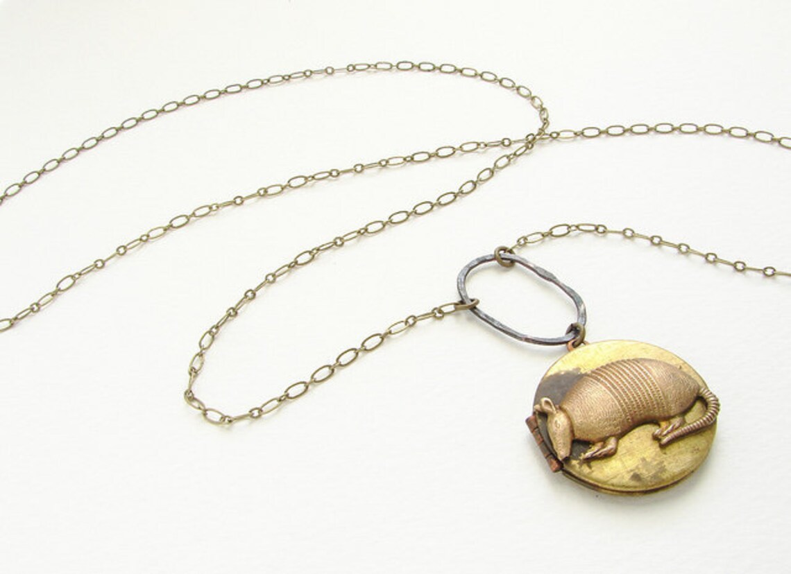 Armadillo Locket Necklace Animal Necklace Vintage Locket - Etsy