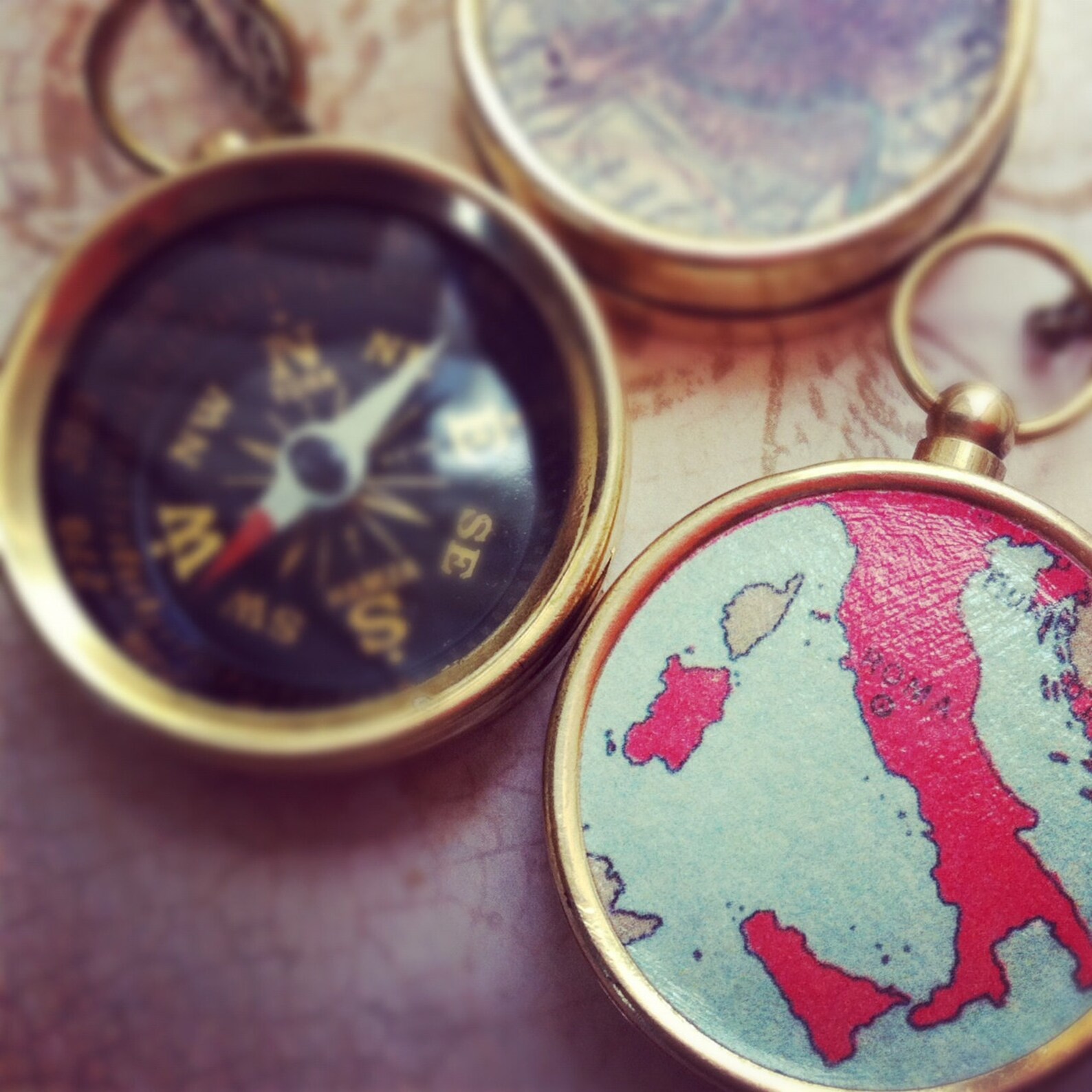 Italy Map Compass Necklace Italia Roma Map Compass Custom - Etsy