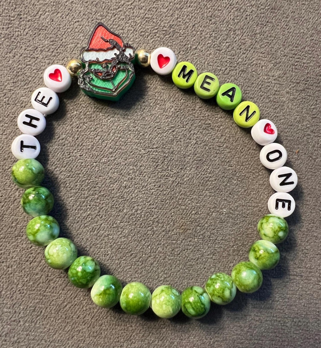 The Grinch Bead Bracelet Size 7 Inches the Mean One Christmas Holiday ...