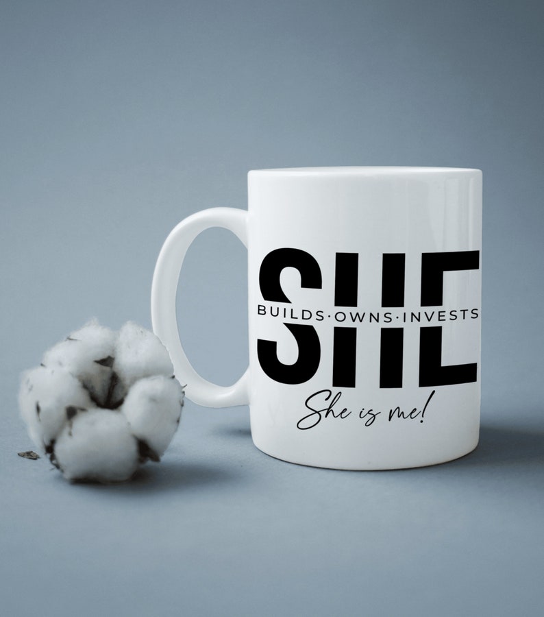 Personalised Boss Lady Mug, Boss Mug, She's the Boss Mug, Bosses Mug ...