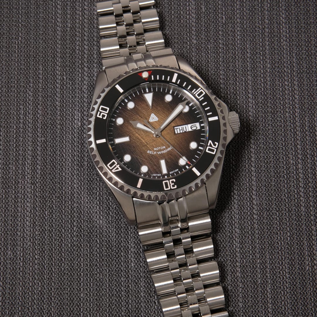 Mid Sized Sub-style Dive Watch With Distressed Copper Fume Dial ...