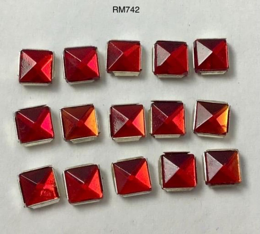 Rare-vintage Rose Montee 6mm Square Sew Ons - Red/silver Setting - Etsy