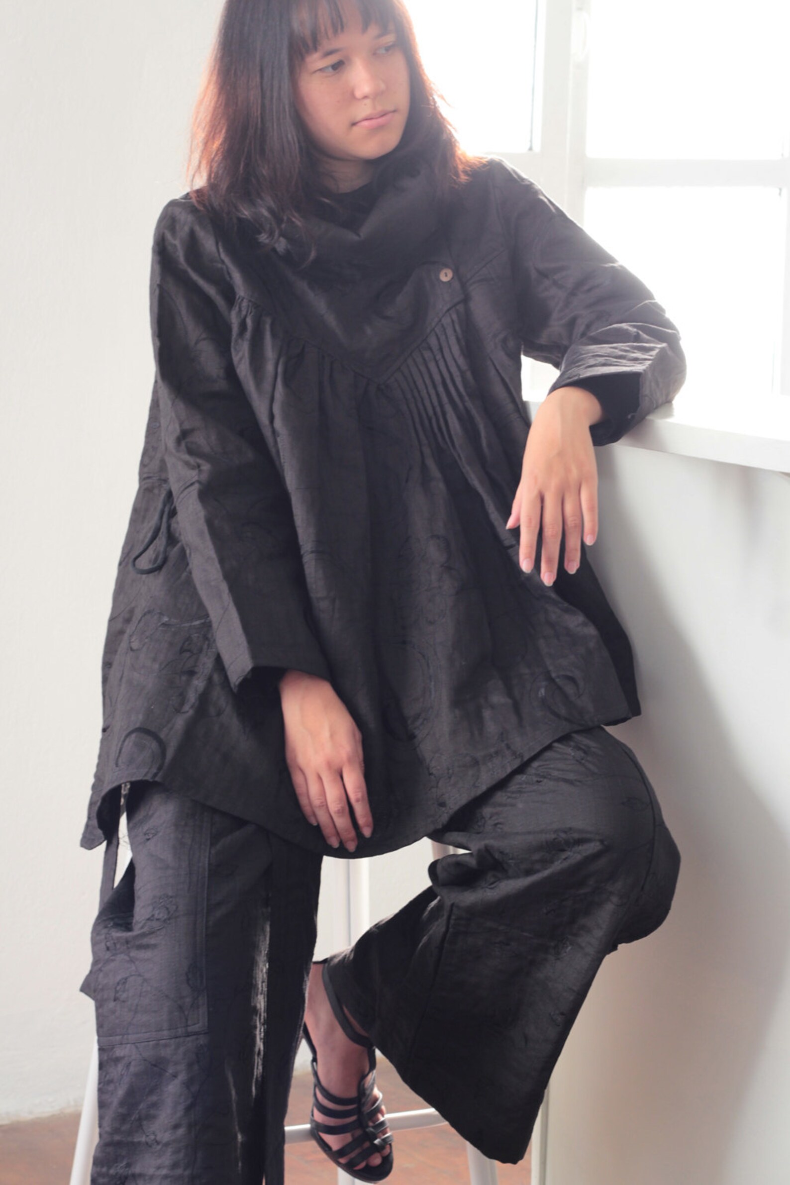 Winter/autumn Short Jacket/blouse Two Layer Blouse Black Linen | Etsy