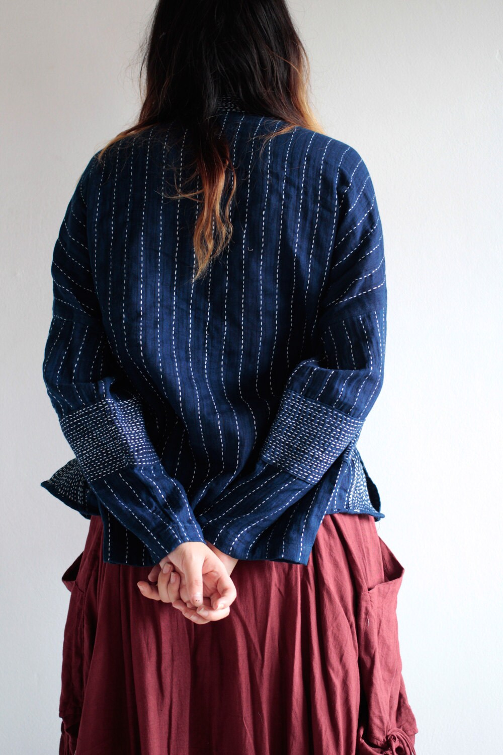 Blouse/indigo Hand Embroidery Blouse Chinese Styles Blouse/indigo Hand Embroidery Blouse Chinese Styles