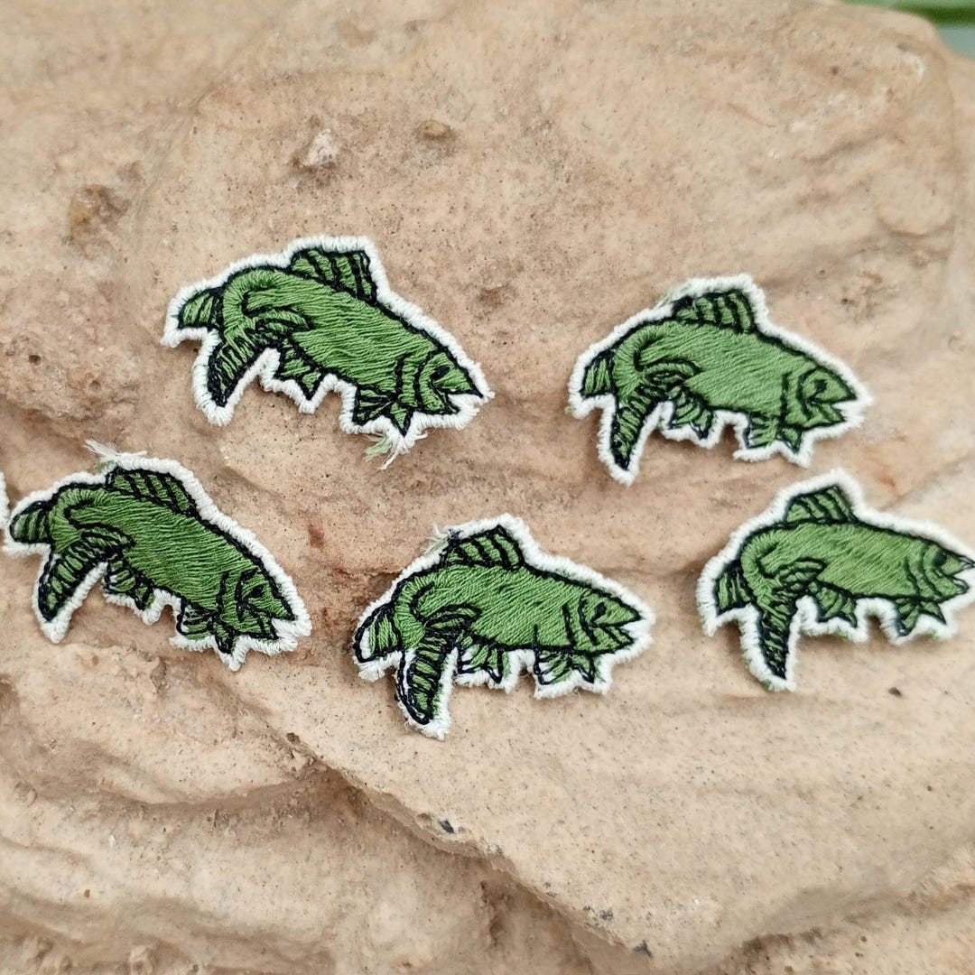 Vintage 1970s Largemouth Bass Patches Green Retro Freshwater Fish ...